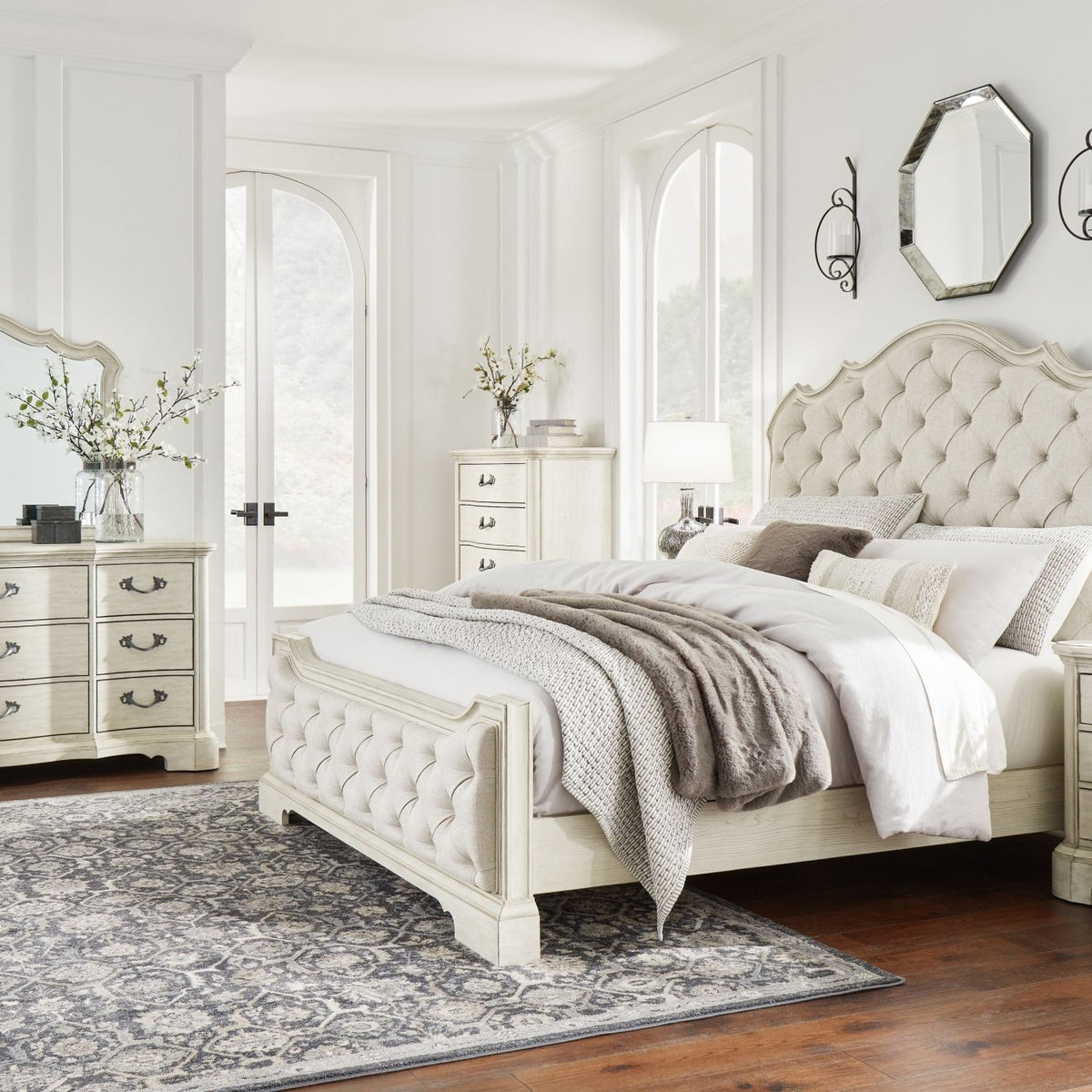 Arlendyne 5-Pc Cal King Upholstered Bedroom Set | Ashley – Home ...